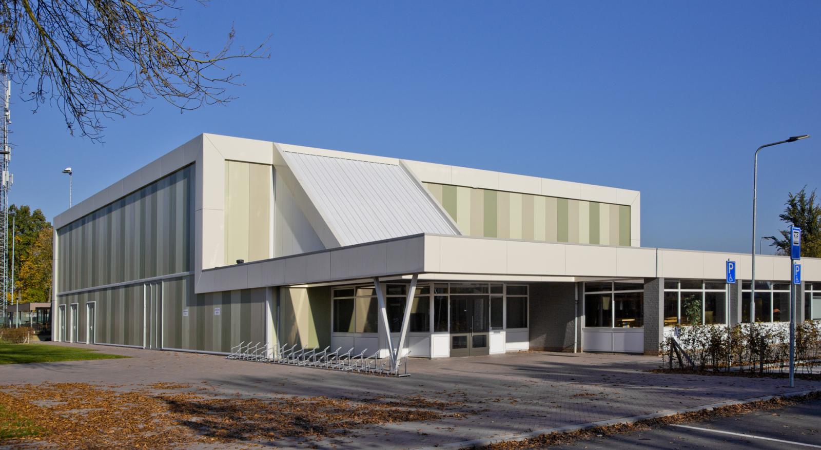 Nieuwbouw motorcentrum