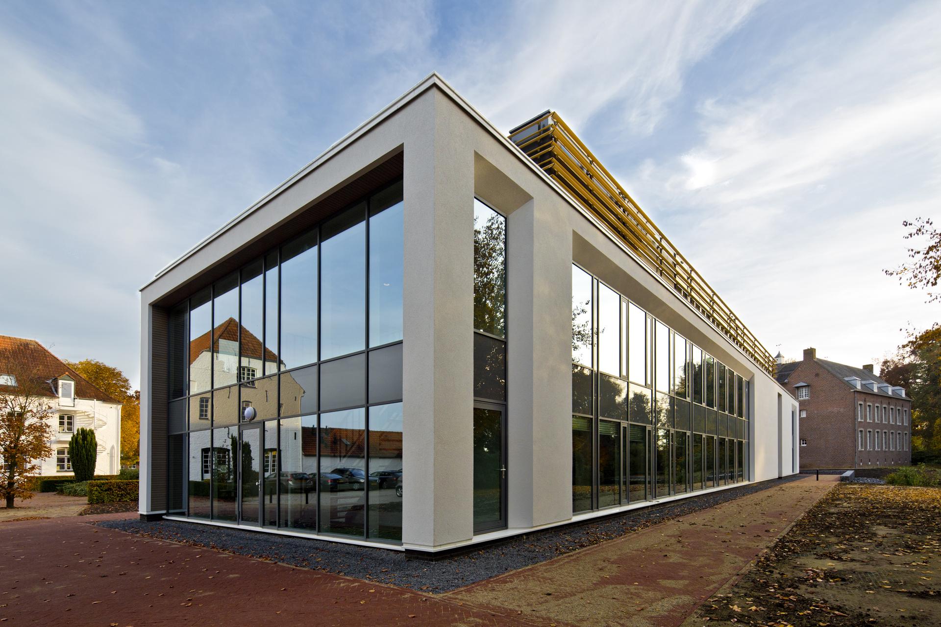 High-tech support building for Bayer global headquarters